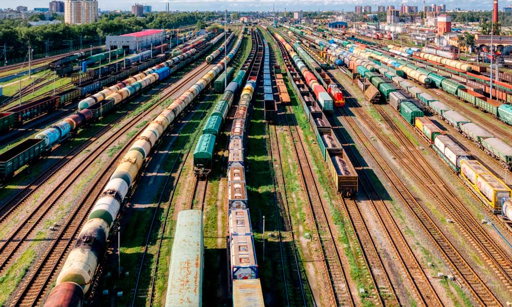 Logística/VLI: com soja, milho e celulose, transporte na ferrovia norte ...